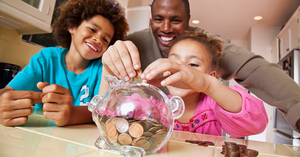 4 Helpful Tips to Instill Good Financial Habits
