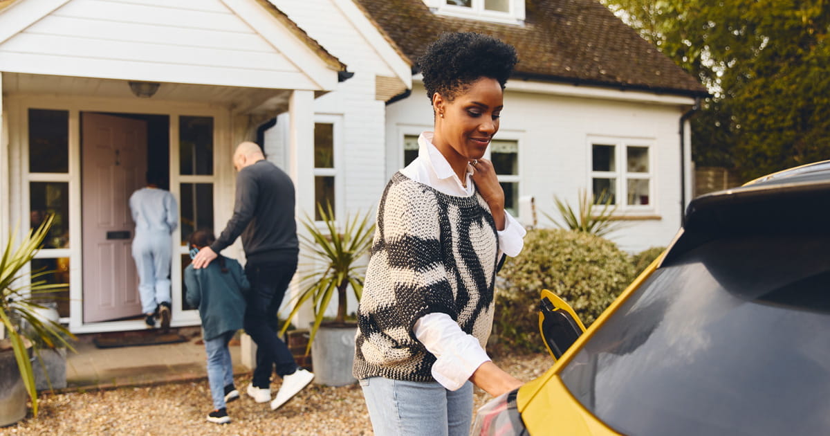 Benefits of Car and Home Insurance Bundles for Educators | NEA