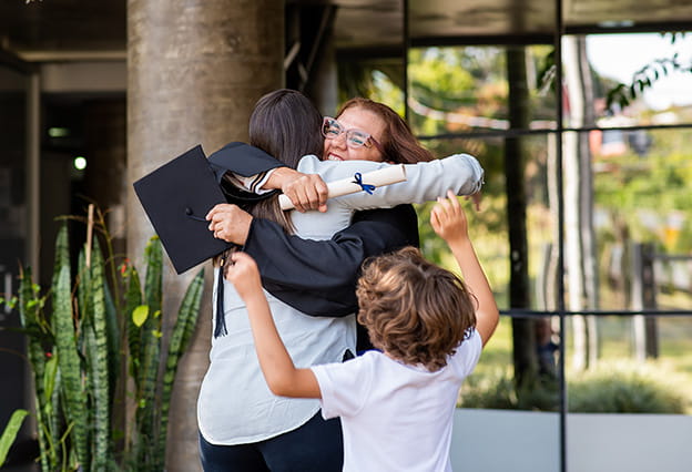 SEIU Graduate Loan Program | SEIU Member Benefits